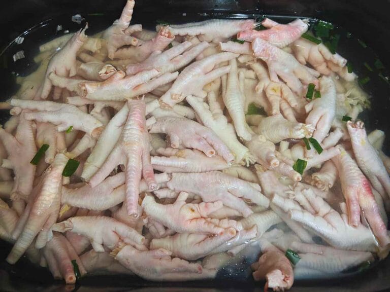 How to Make Homemade Gelatinous Chicken Foot Broth