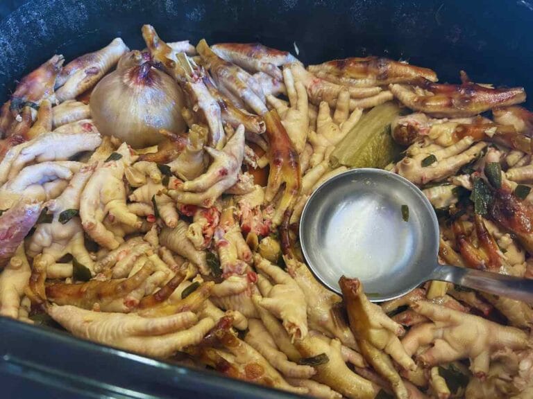 How to Make Homemade Gelatinous Chicken Foot Broth